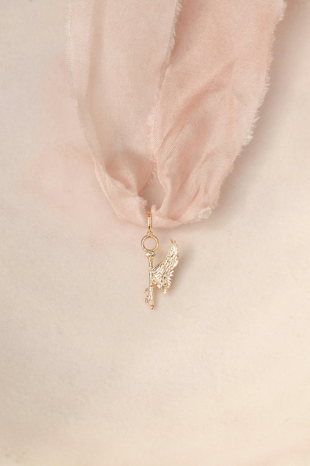 Under $500 – Sofia Zakia