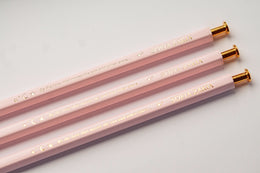 Paradise Pen – Sofia Zakia